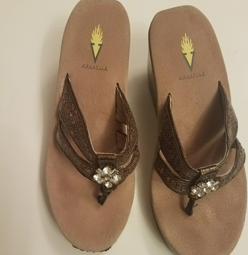 Volatile Wedge Sandal - Gem